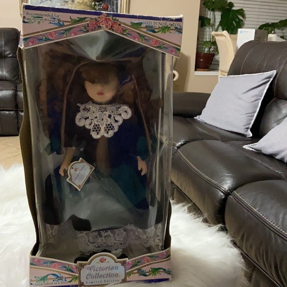 victorian collection | Toys | Vintage Victorian Collection Doll Genuine ...